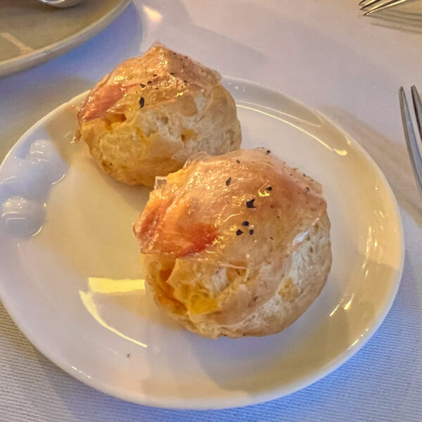 Pétrelle | PARIS BY MOUTH