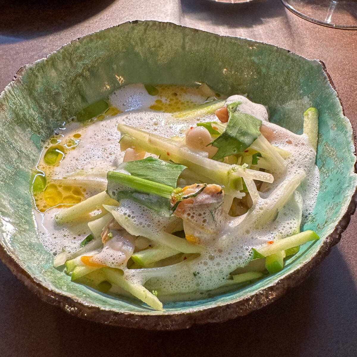 Ambos | PARIS BY MOUTH